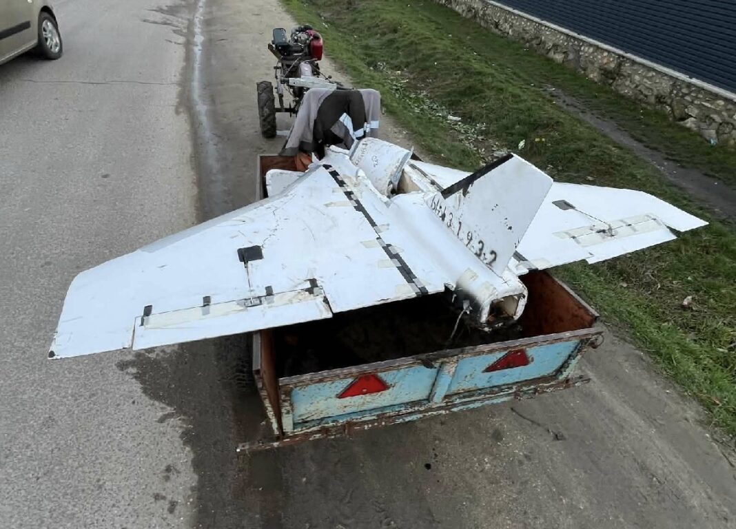 Noi detalii despre drona descoperită la Pepeni: „Doi bărbați au ...